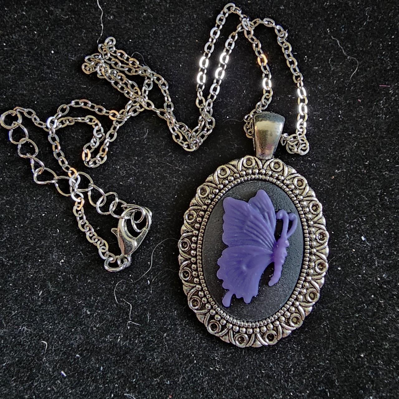 Beautiful silver tone new old stock vintage... | Depop