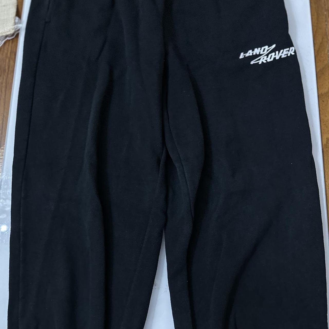 Land Rover sweatpants from pacsun - Depop
