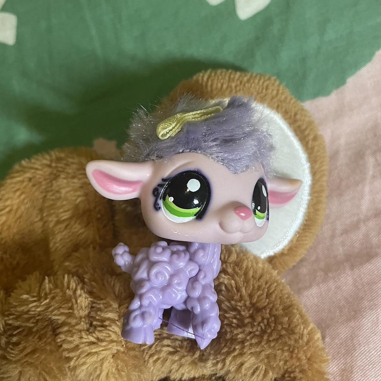 Littlest Pet Shop- LPS Lamb —- Lamb authentic... - Depop