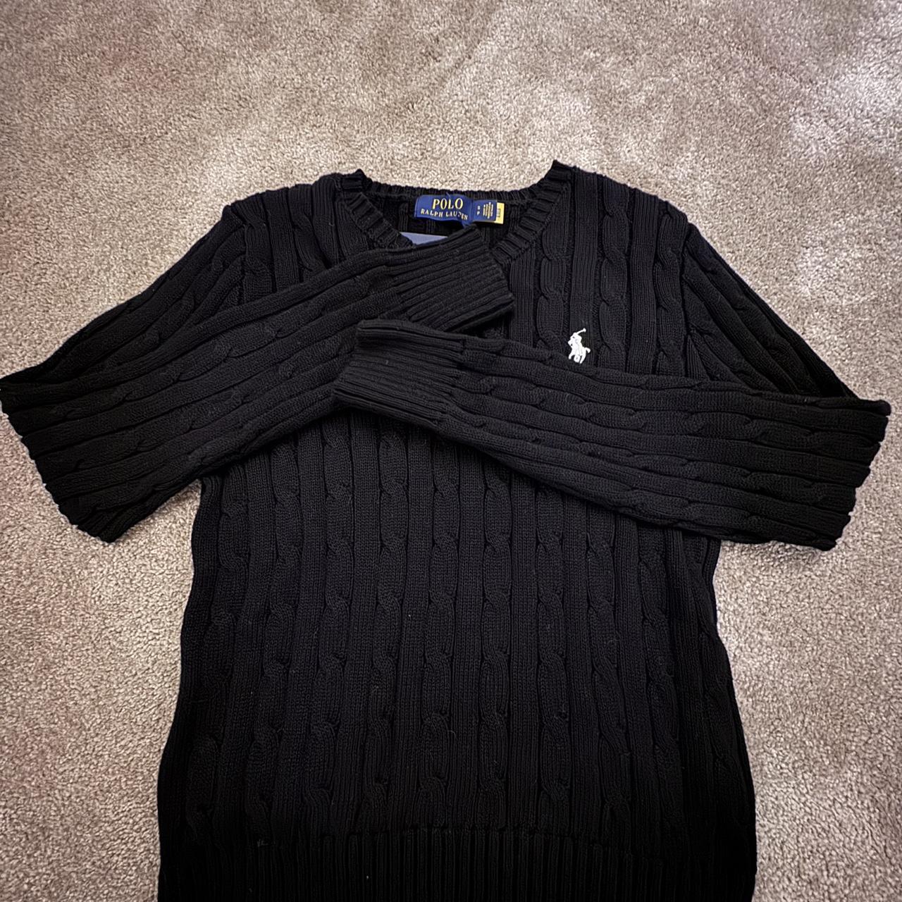 Small Ralph Lauren v neck - Depop