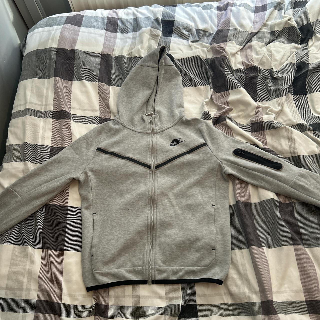 grey nike tech fleece large boys *small ink mark* - Depop