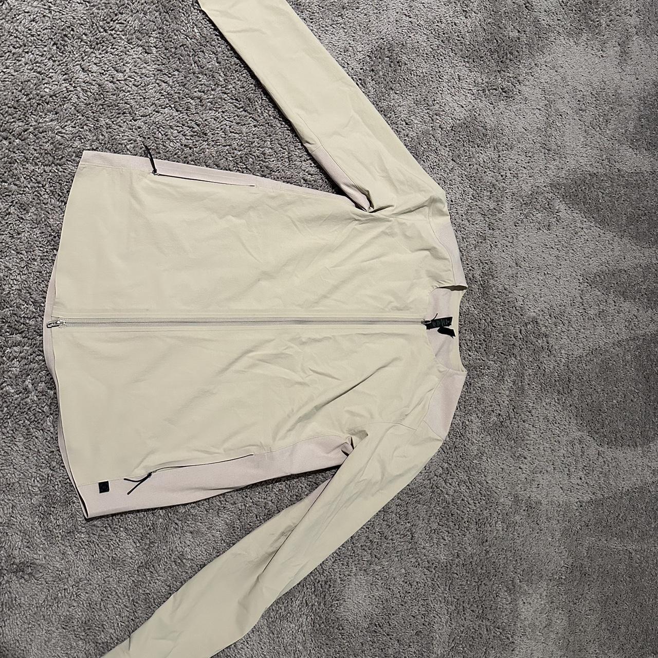 Lululemon Zip up Jacket - Depop
