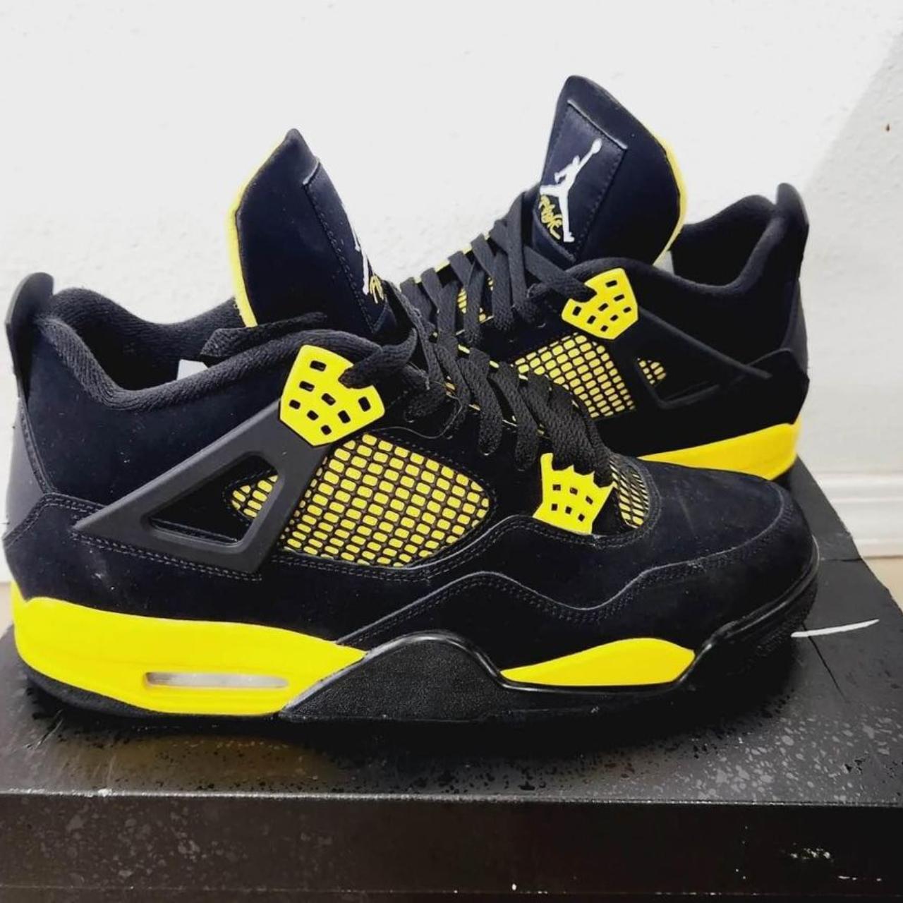 Air Jordan 4 Yellow Thunder - Depop