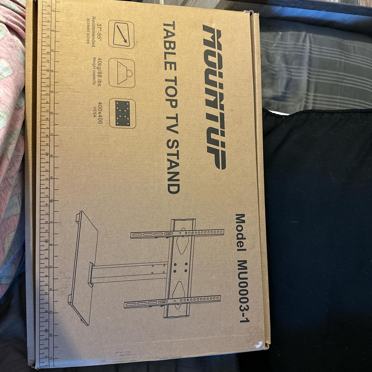 mount up Table top tv stand Brand new - Depop