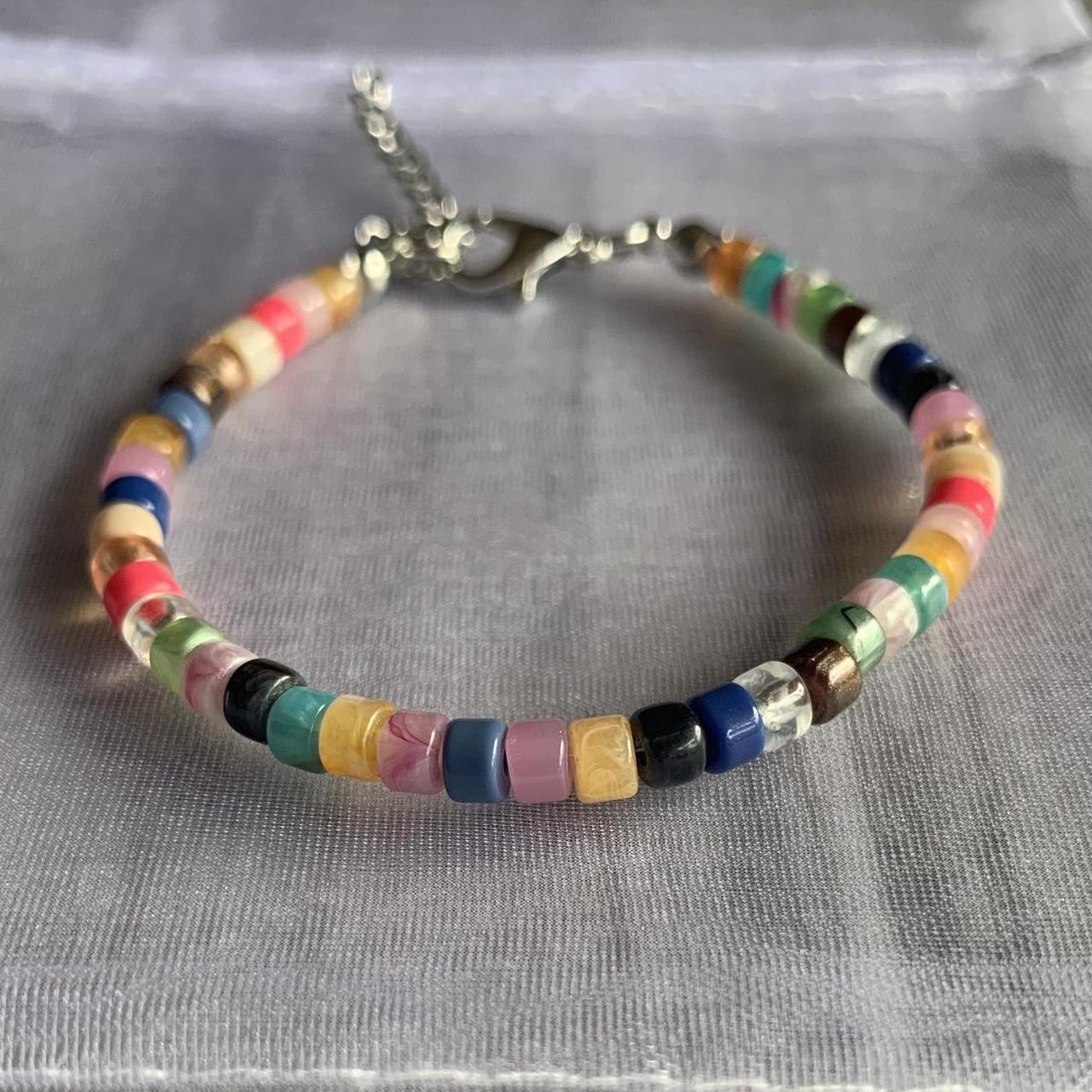 💛 Random beads of color beaded bracelet 💯 100%... - Depop