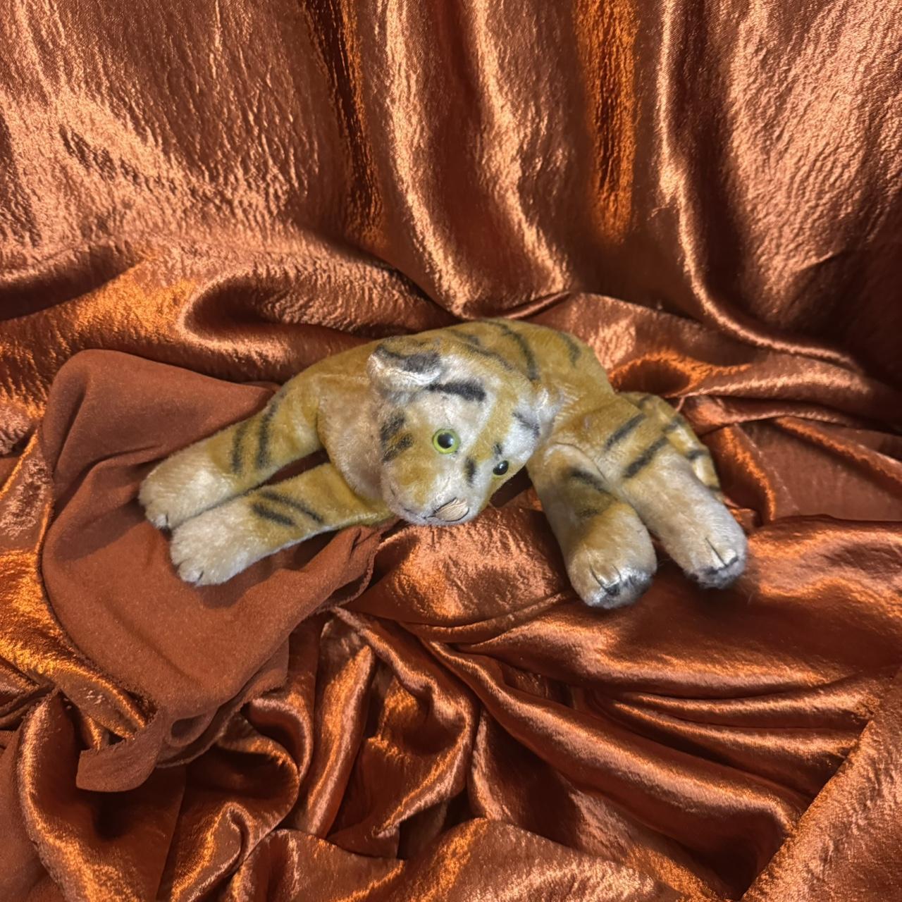 1960s R.Dakin Stuffed tiger 🧡 Guessing on its age... | Depop