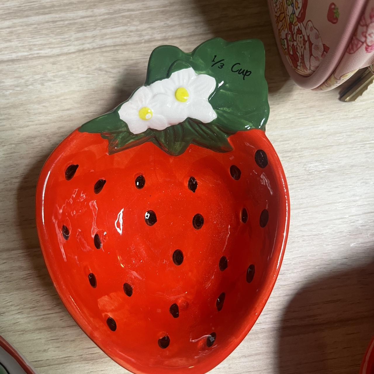Strawberry measuring cups #strawberry #cute # kitchen - Depop