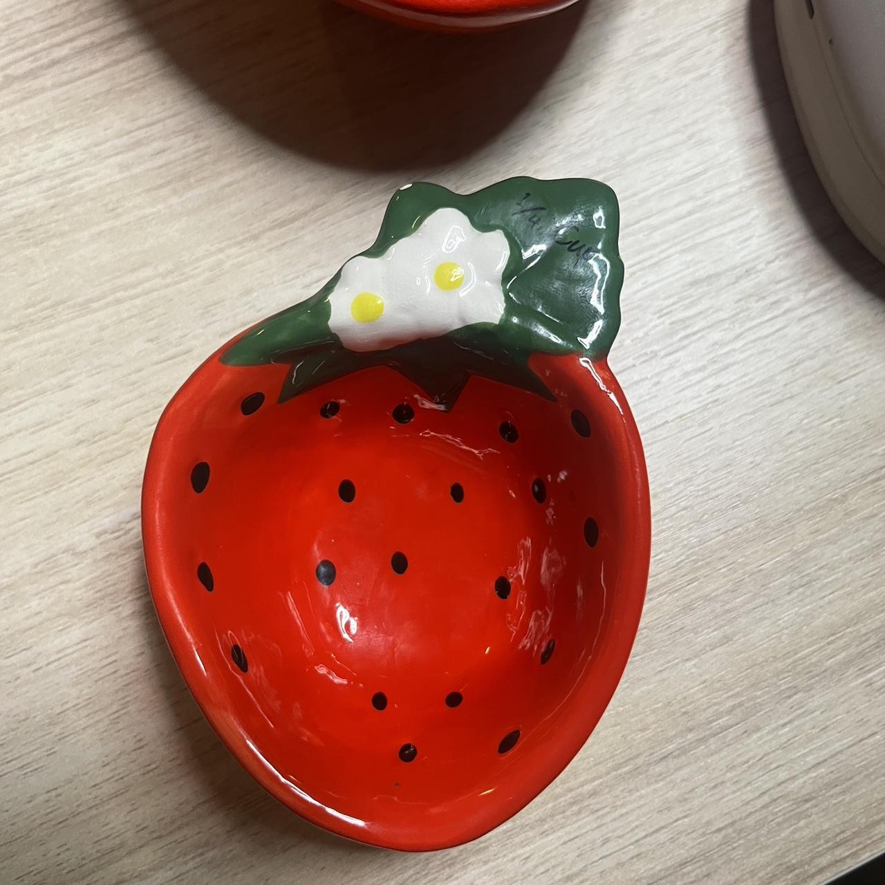 Strawberry measuring cups #strawberry #cute # kitchen - Depop