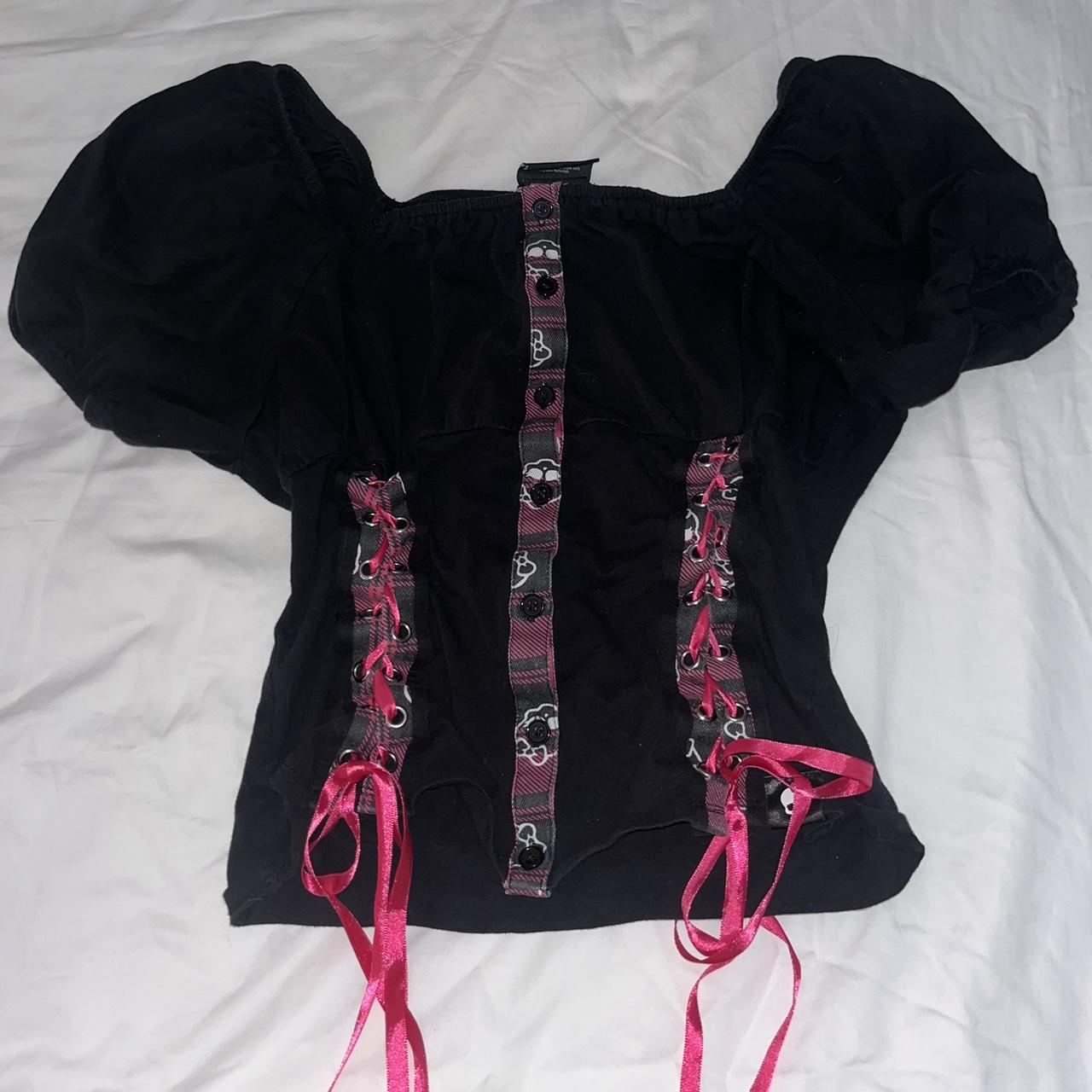 Monster High x Hot Topic Draculaura Shirt in XL - Depop