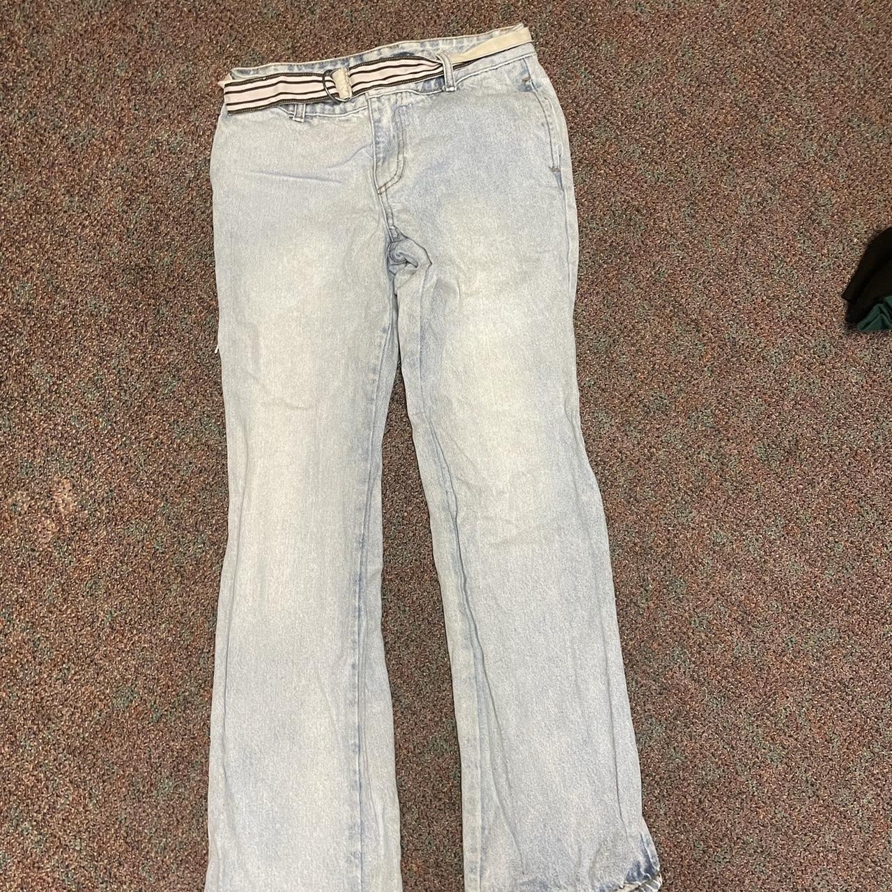 Low rise light wash jeans with belt #lowrise... - Depop