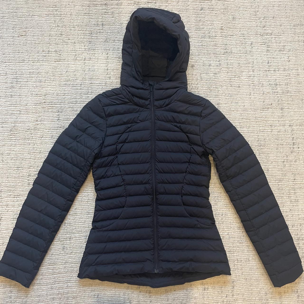 Lululemon Pack It Down Puffer Jacket. Size US 4.... - Depop
