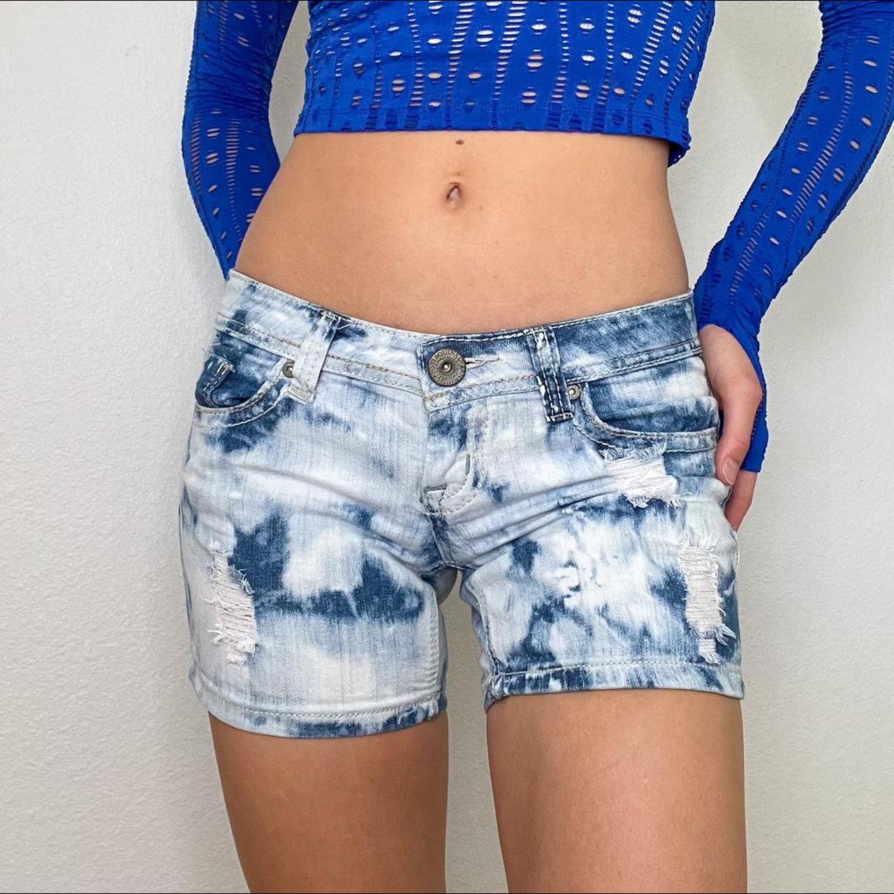 Bleached Zana Di Y2k Shorts These Adorable Early Depop