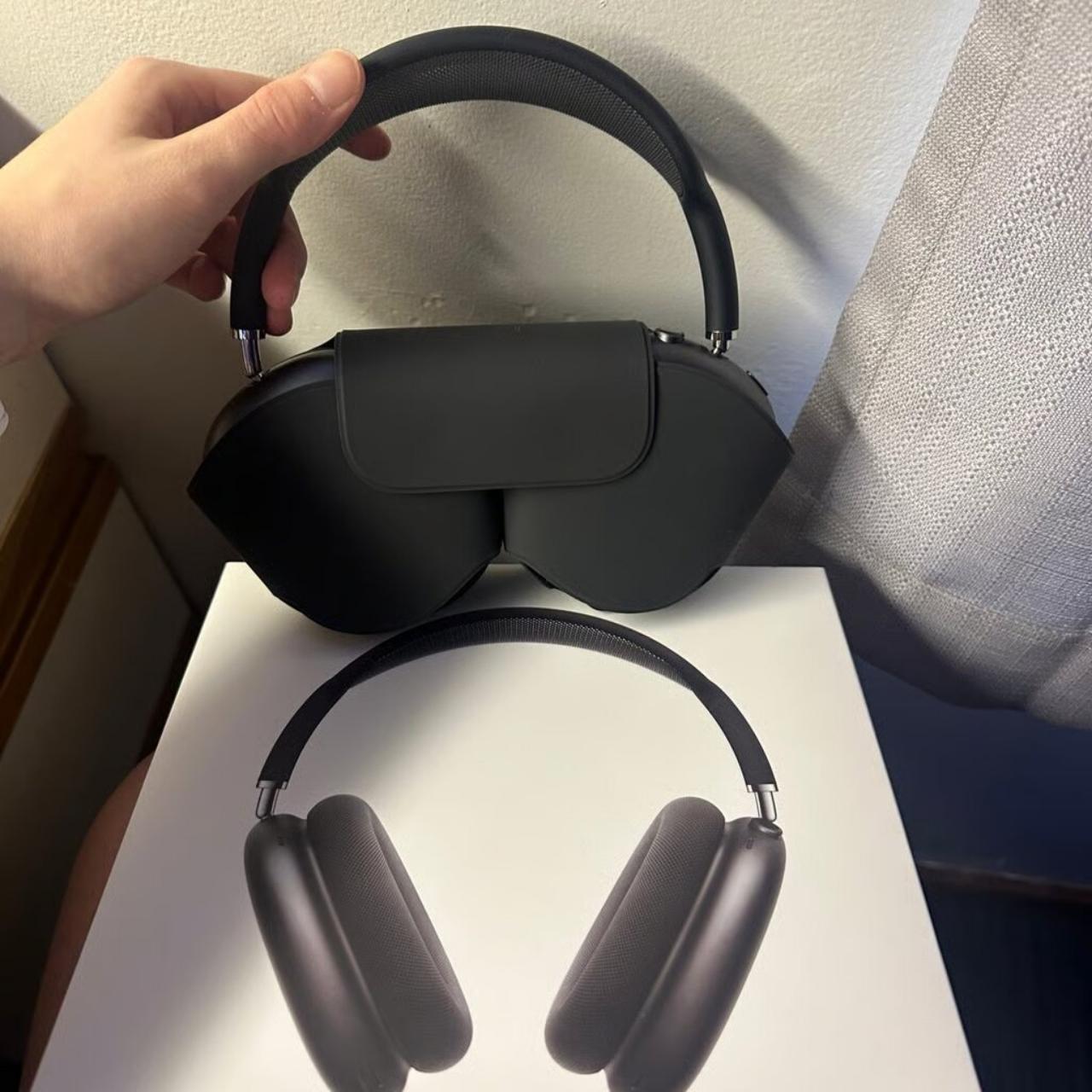 Apple AirPods Max Space grey colorway Like... - Depop