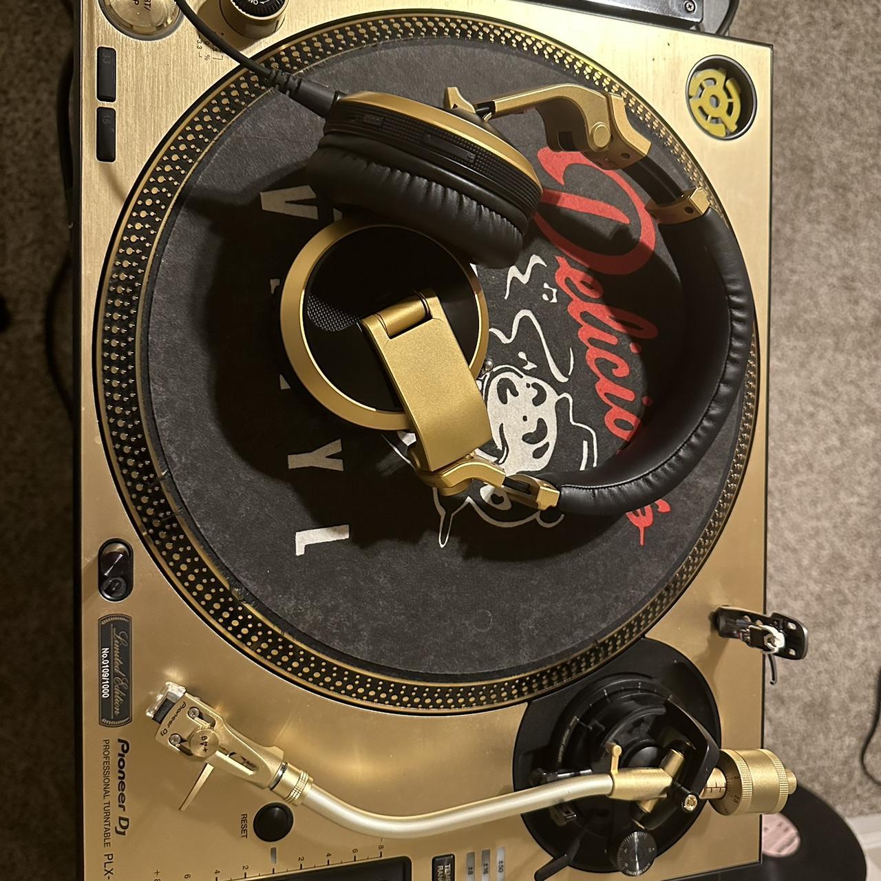 Pair of Pioneer PLX 1000 Gold turntables plus mixer... - Depop