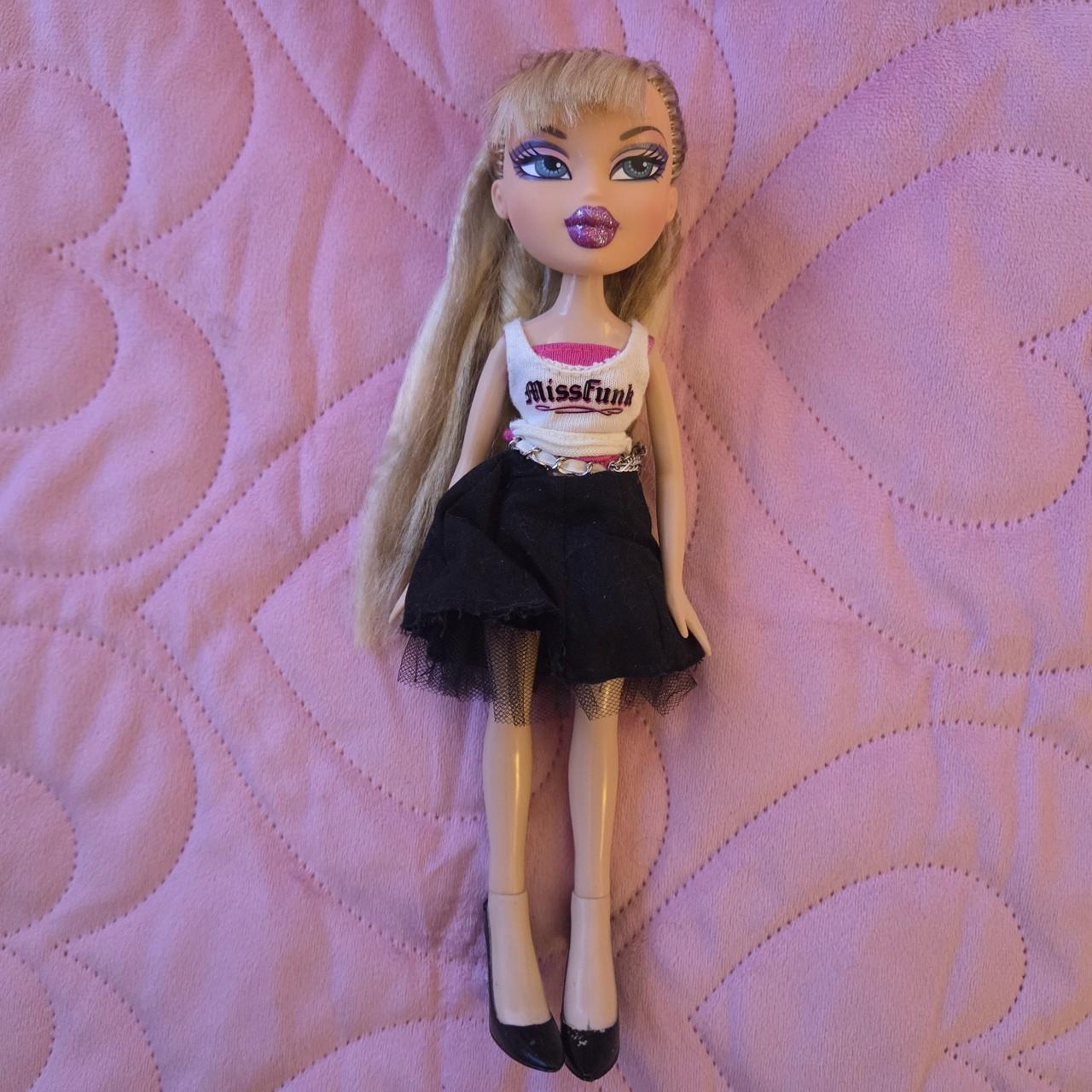 Bratz "Flashback Fever Cloe" original and hard to... | Depop