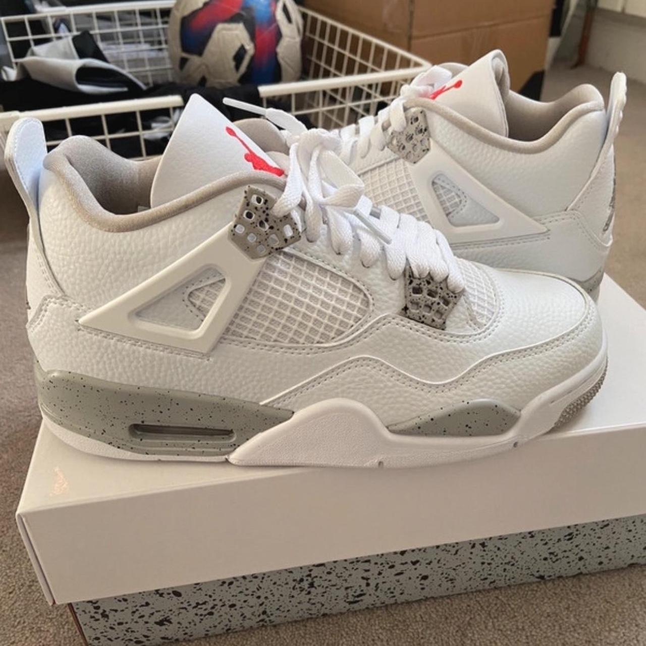 jordan 4 BRAND NEW COME WITH BOX size 6 - Depop