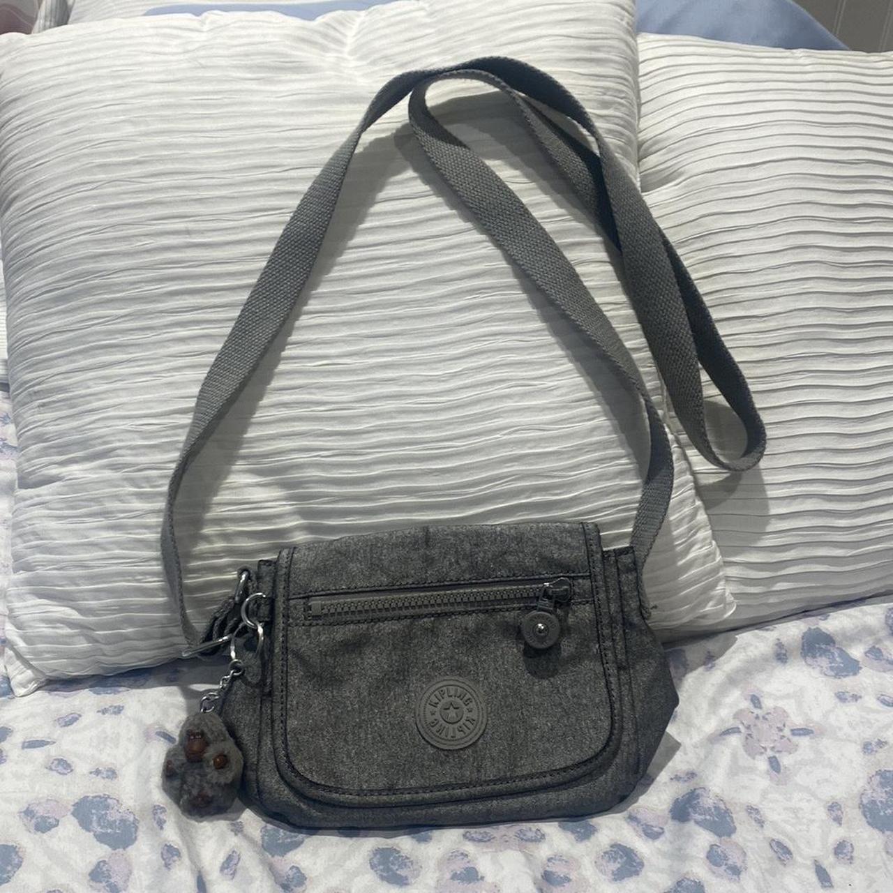 Kipling crossbody purse - Depop