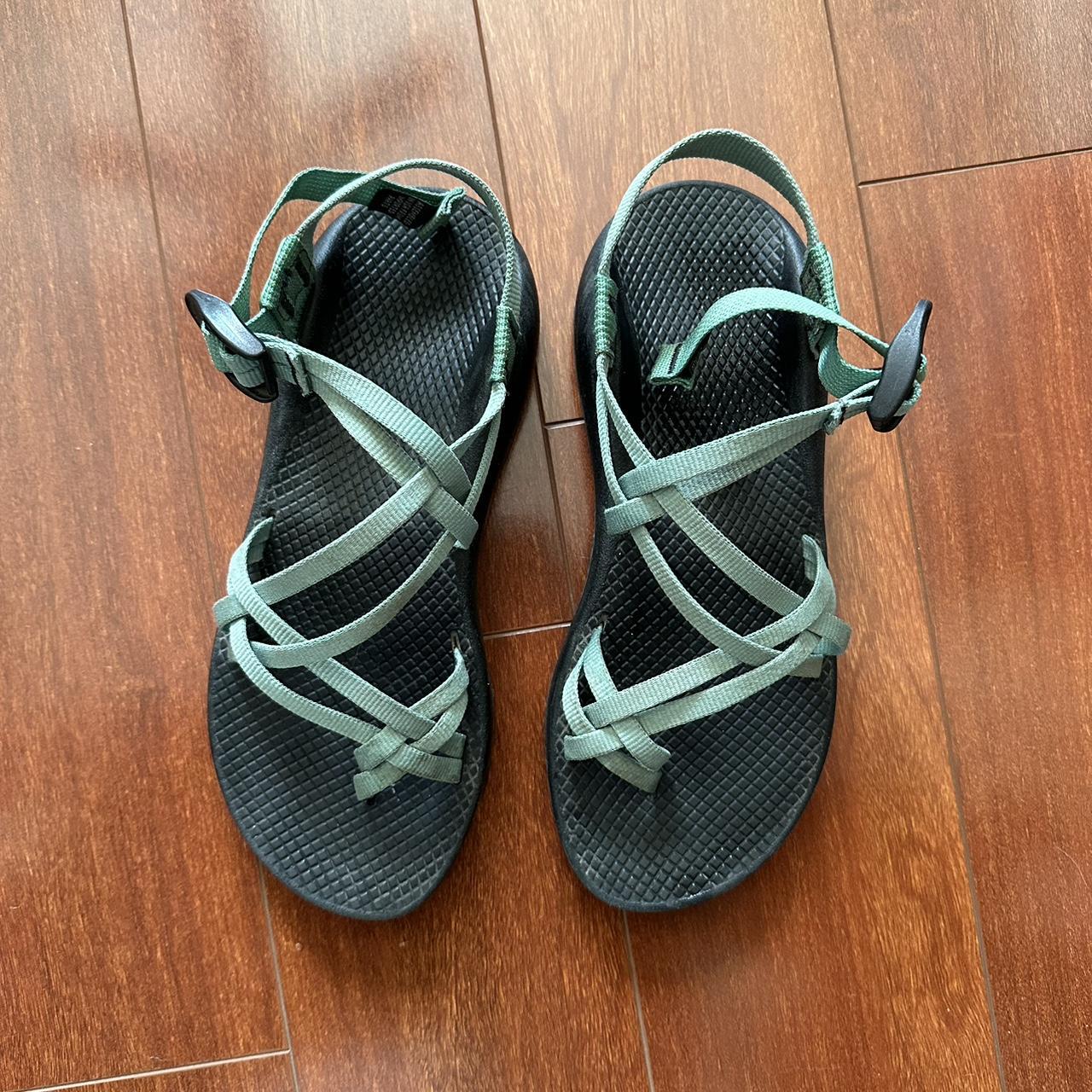Women’s size 9 chacos, mint green, good shape - Depop