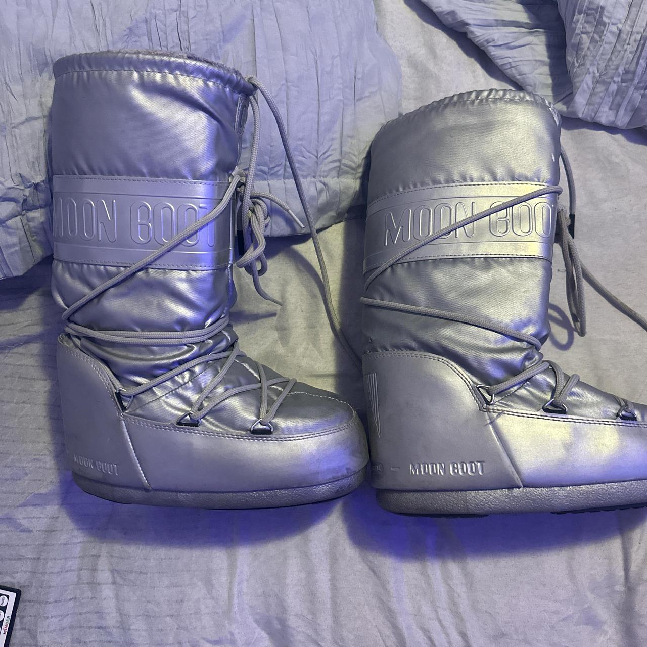silver moon boots , worn twice spots will come off... - Depop