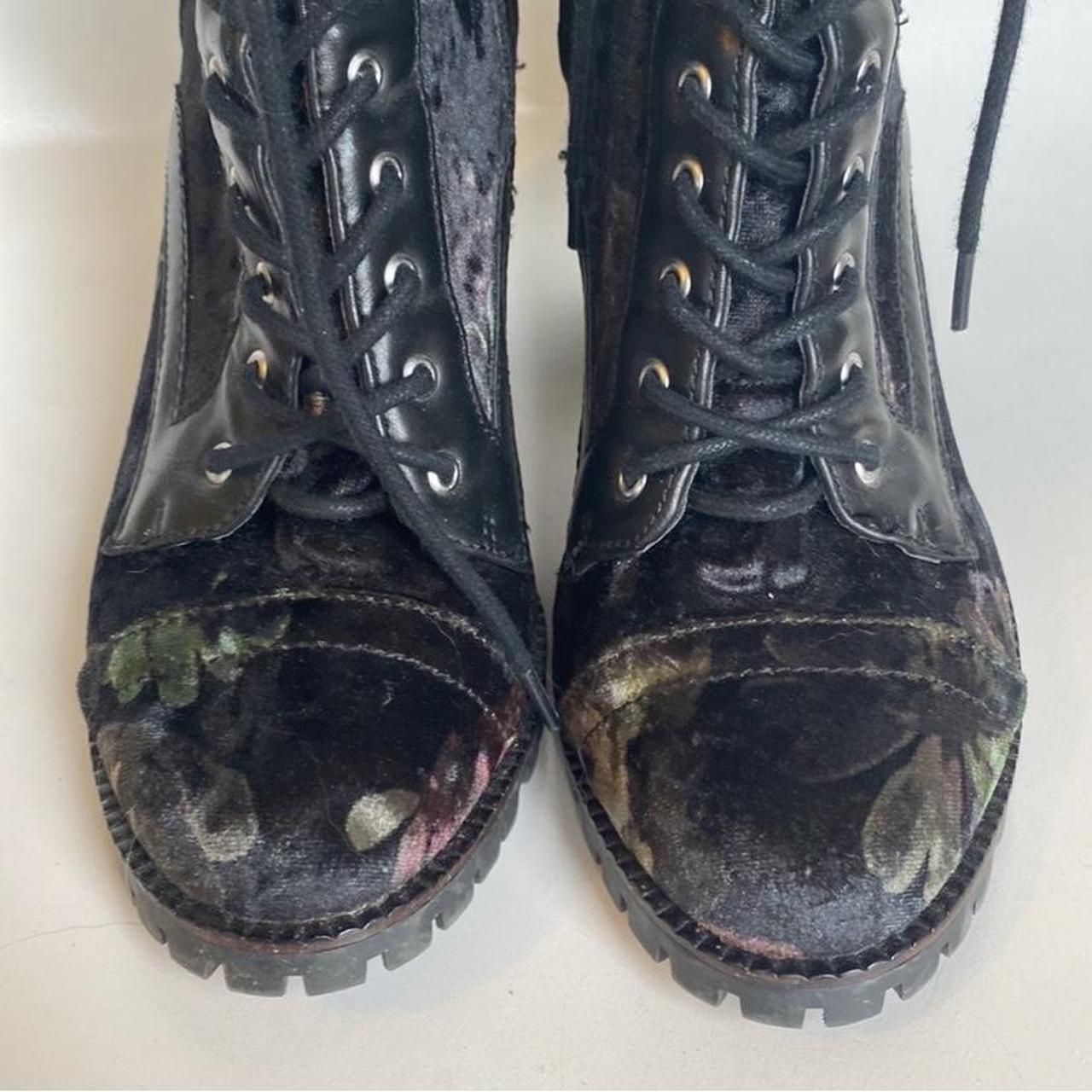 Report Amanda boots Black leather & velvet Lace up... - Depop
