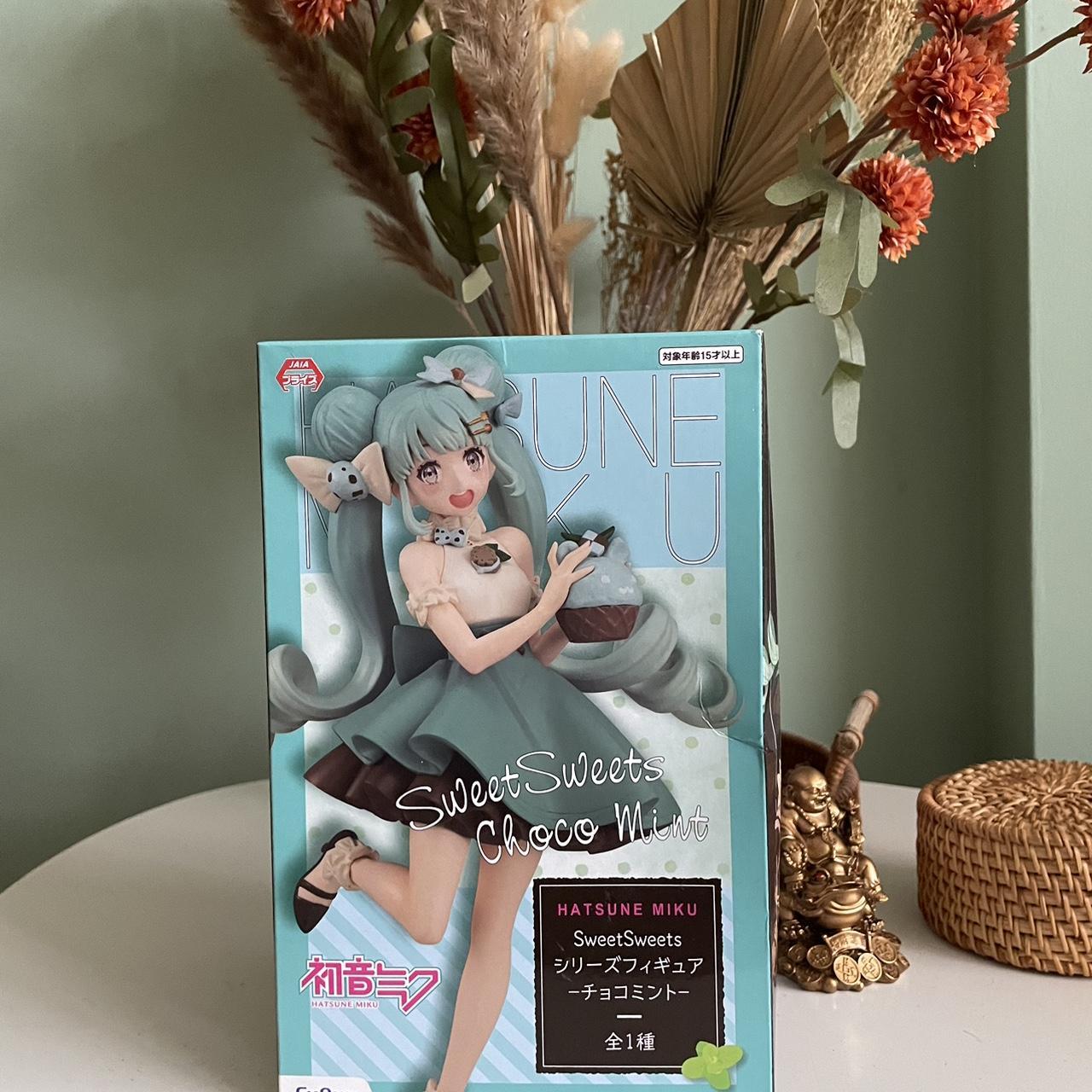 Hatsune miku figure Sweet sweet choco mint ... - Depop