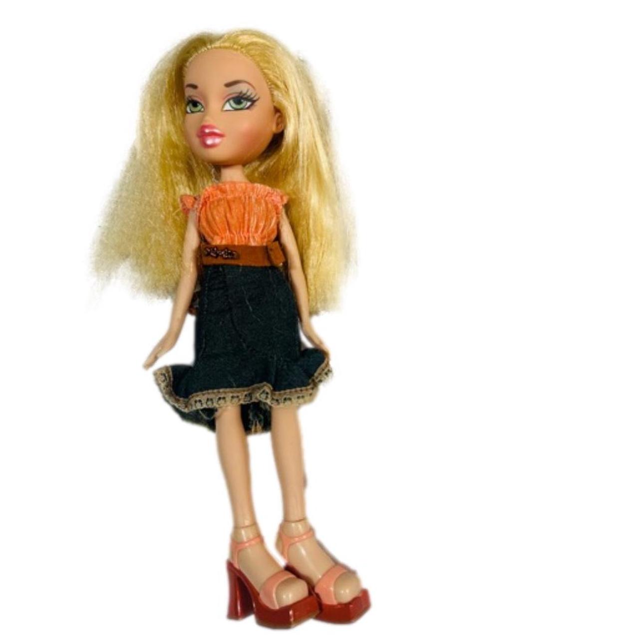 Bratz Strut It Cloe Original Doll Complete Outfit... | Depop