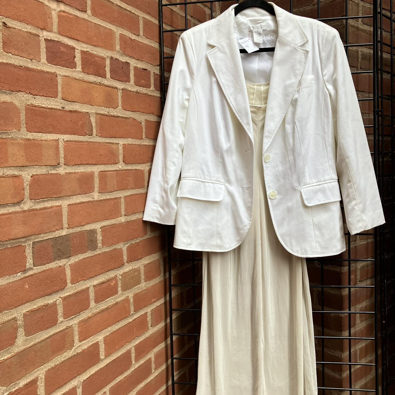 4182024-8 vintage Worthington White blazer with dress - Depop