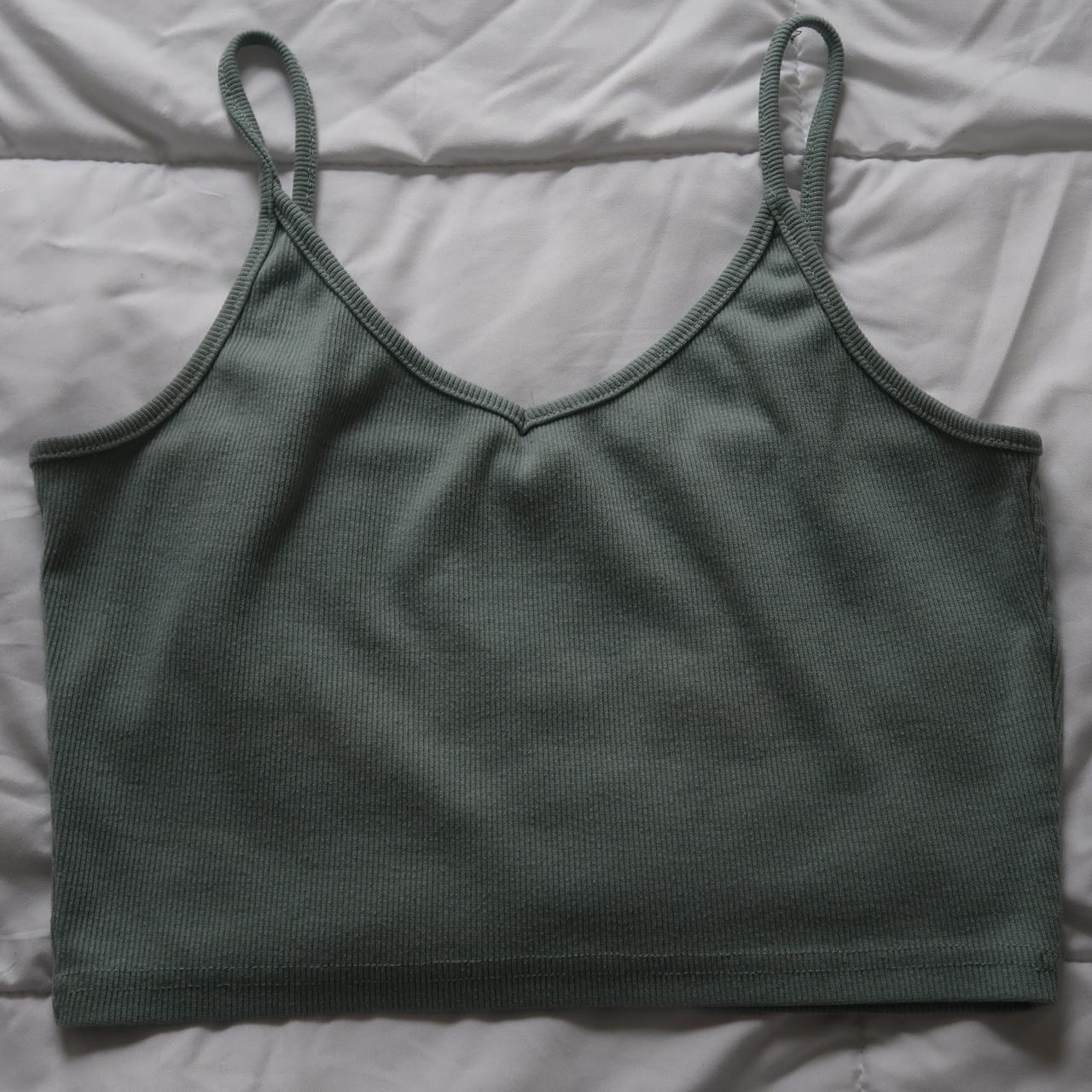 Green ribbed tank top #tanktop #cropped | Depop