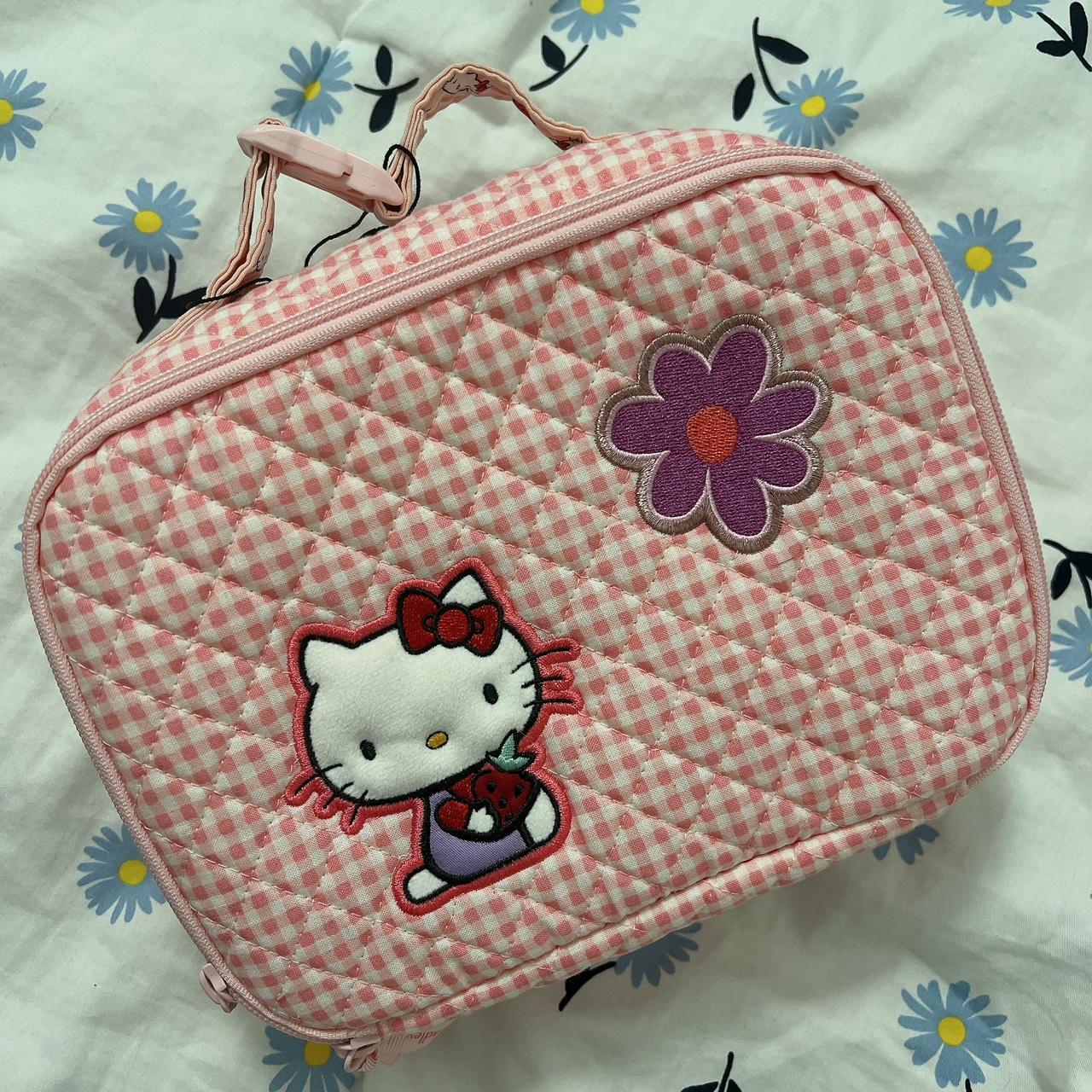 hello kitty vera bradley lunch bag #sanrio #hellokitty - Depop