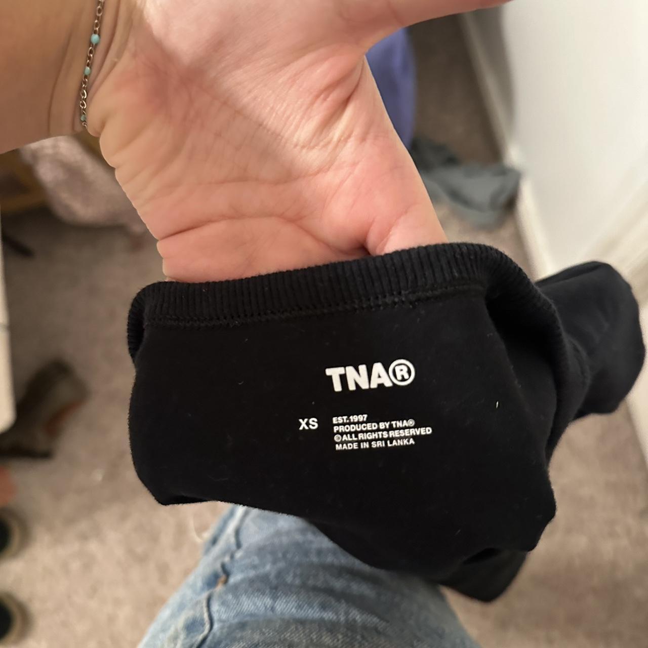 aritzia black basic top. ★ never worn! midlength - Depop