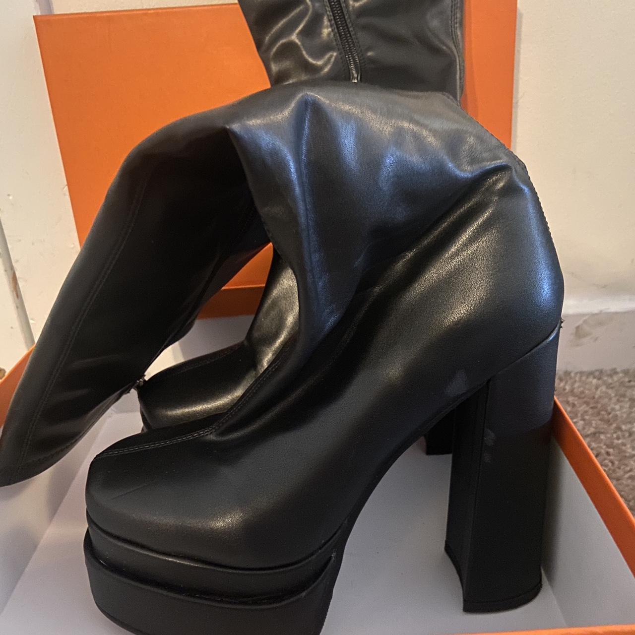 Black leather boots with 3-inch heel - Depop