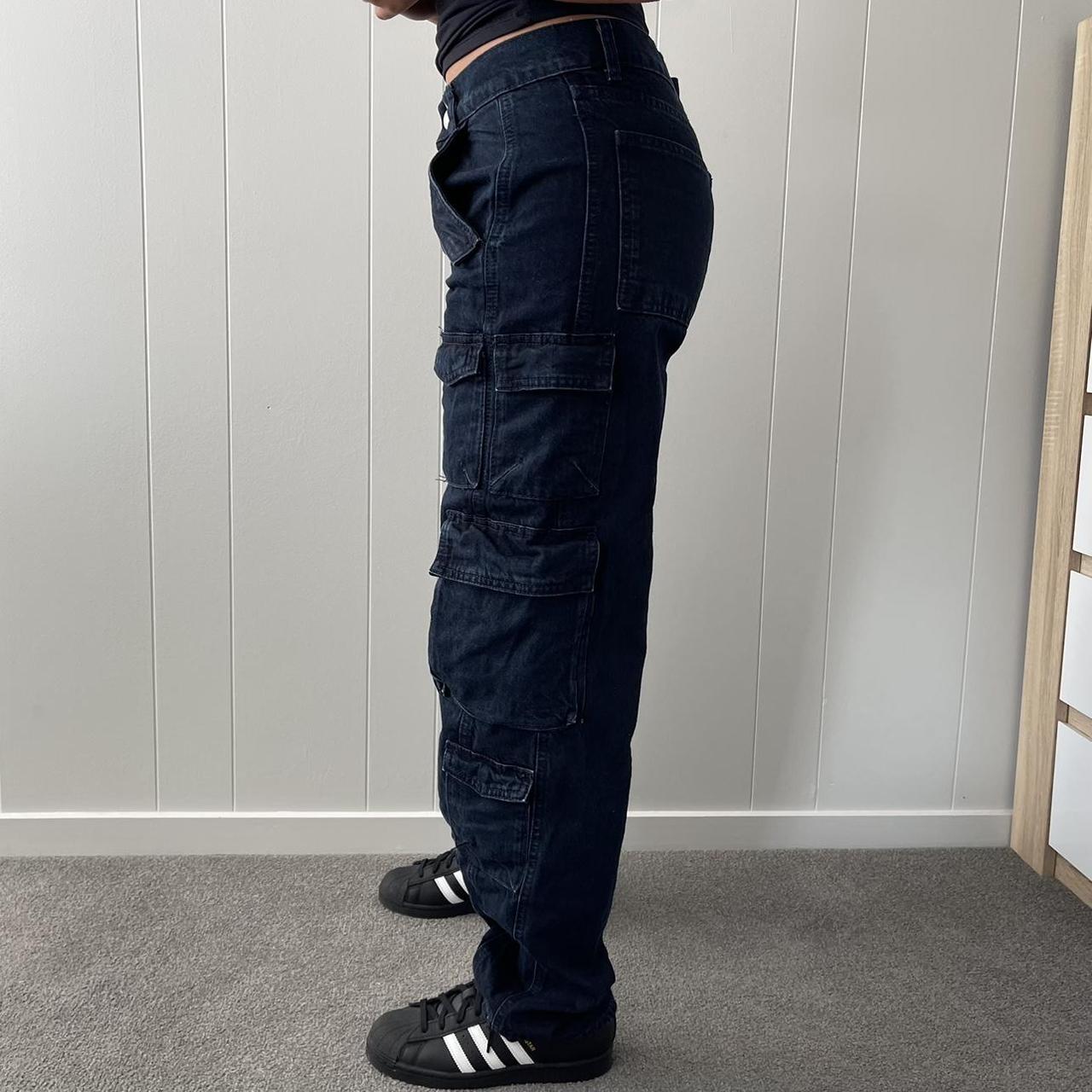 Zara Cargo jeans Size: 36 (USA 4) - Depop