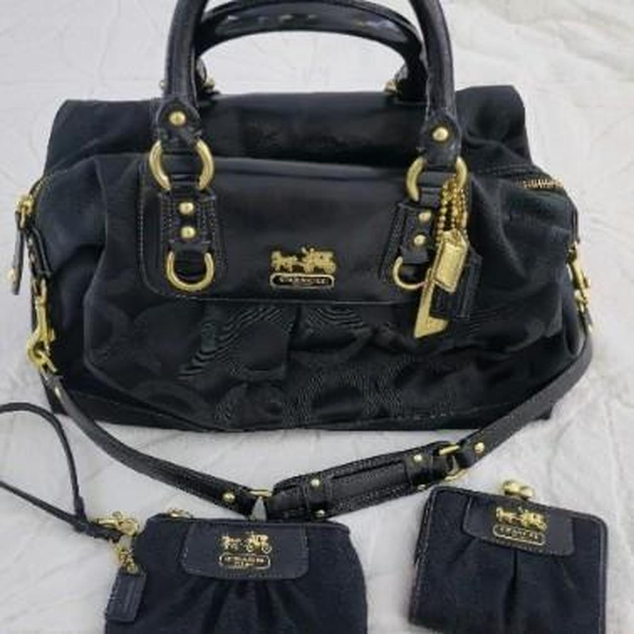 Coach Madison Op Art M0826-12943 Black lavender... | Depop