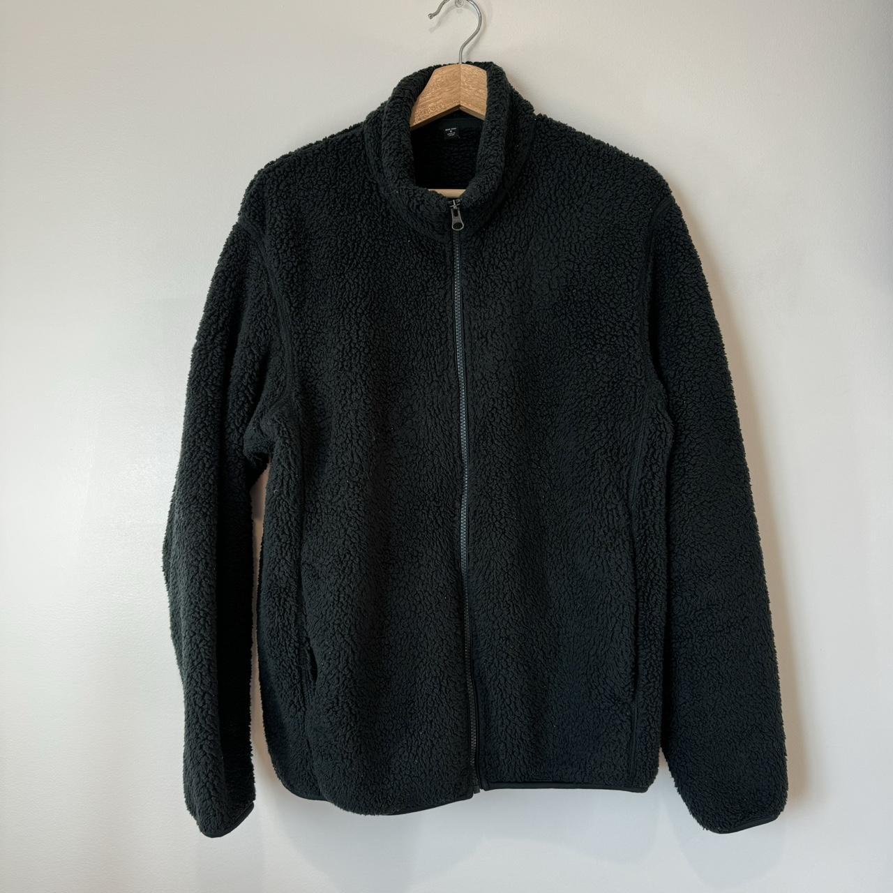 Uniqlo Sherpa jacket in forest green. Very... - Depop