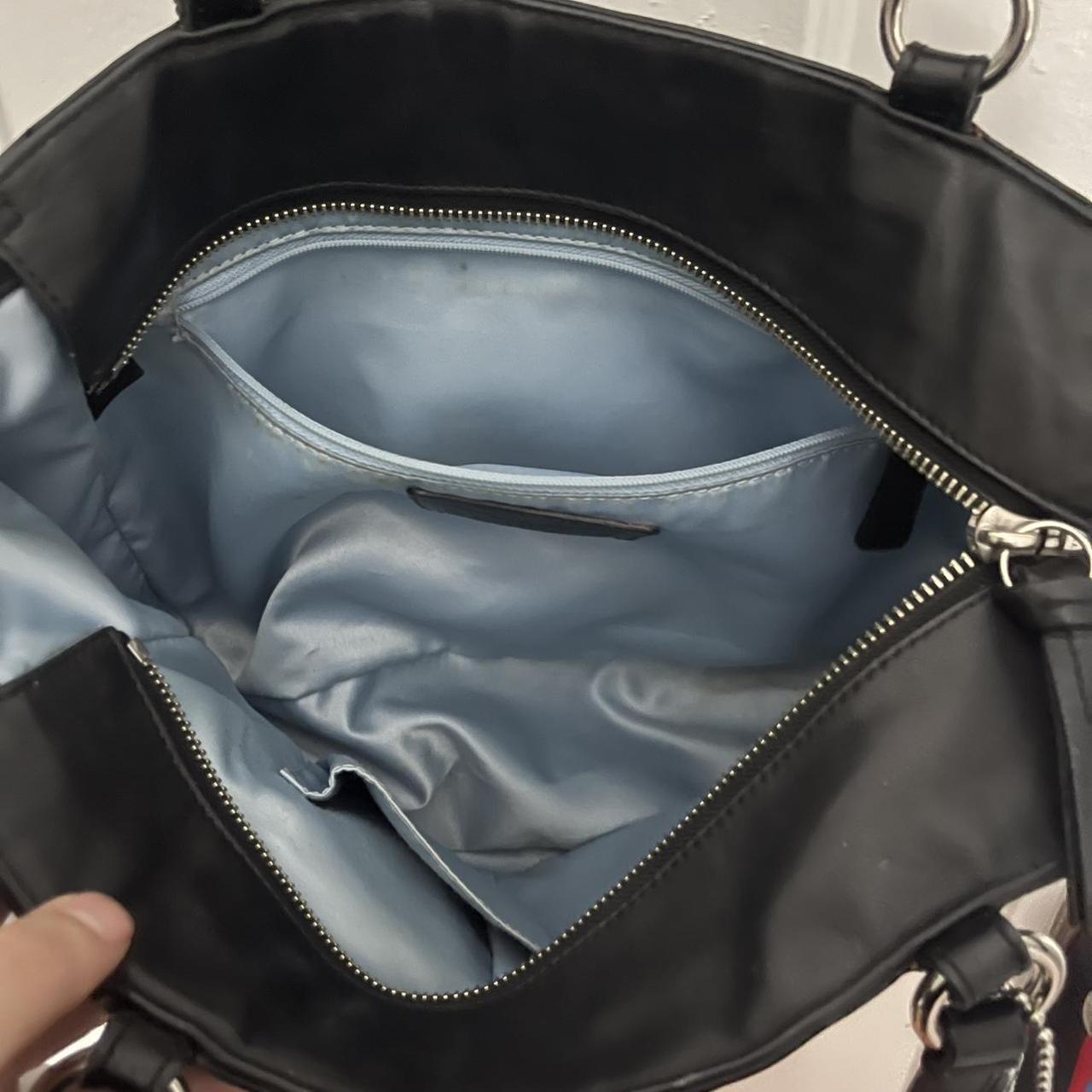 Coach F17721 Vintage Gallery Signature East West... - Depop