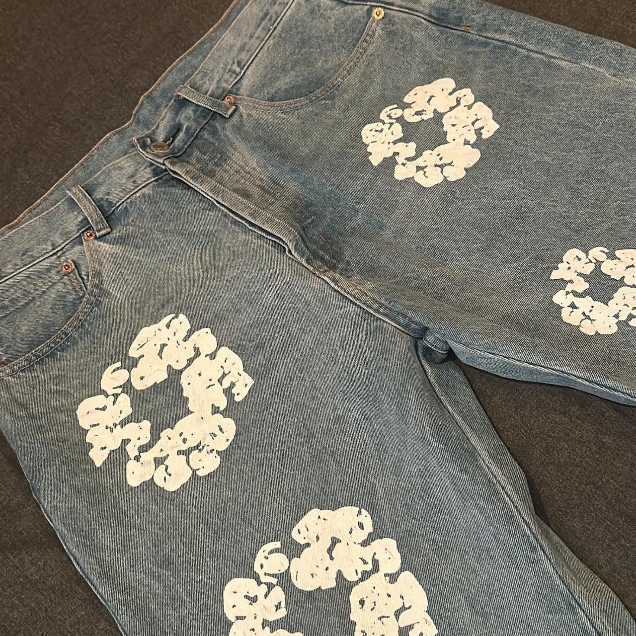 34’ Denim Tear Jeans | Depop