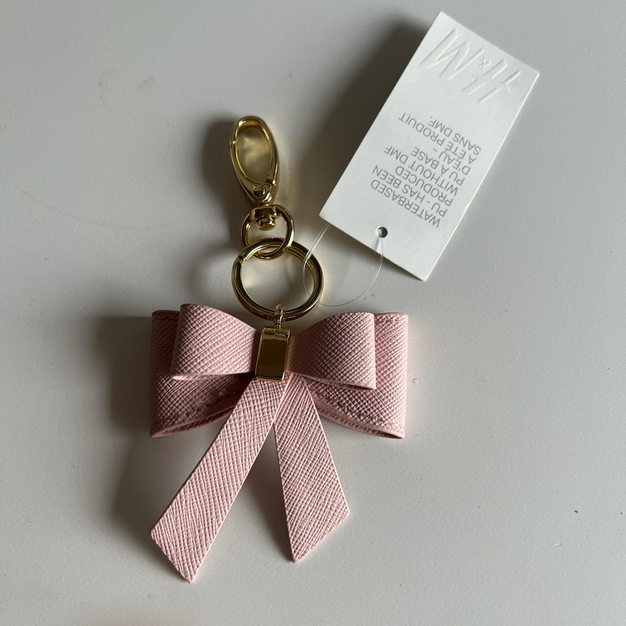 Cute coquette pink bow keychain - Depop