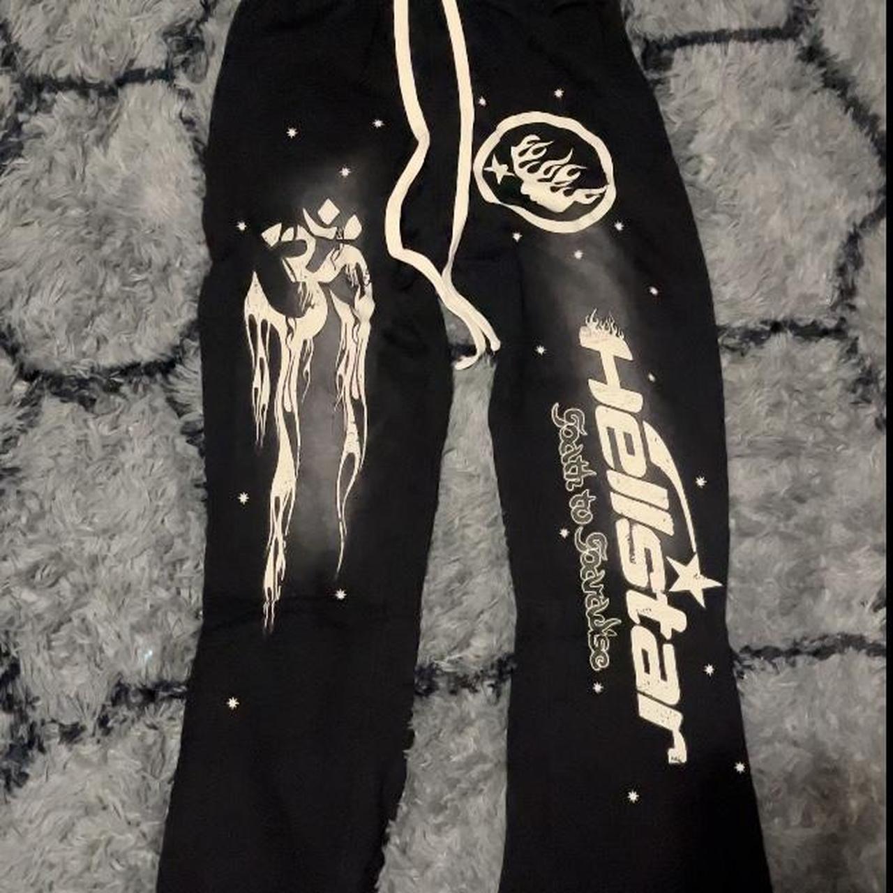 Hellstar sweats size small never worn brand new.... - Depop