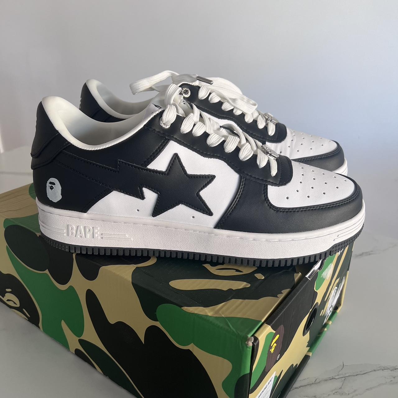 A Bathing Ape Bapestas Low Black/White Leather US... - Depop