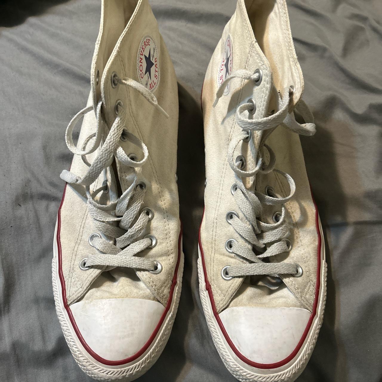 converses size 11 pretty dirty but could be cleaned - Depop