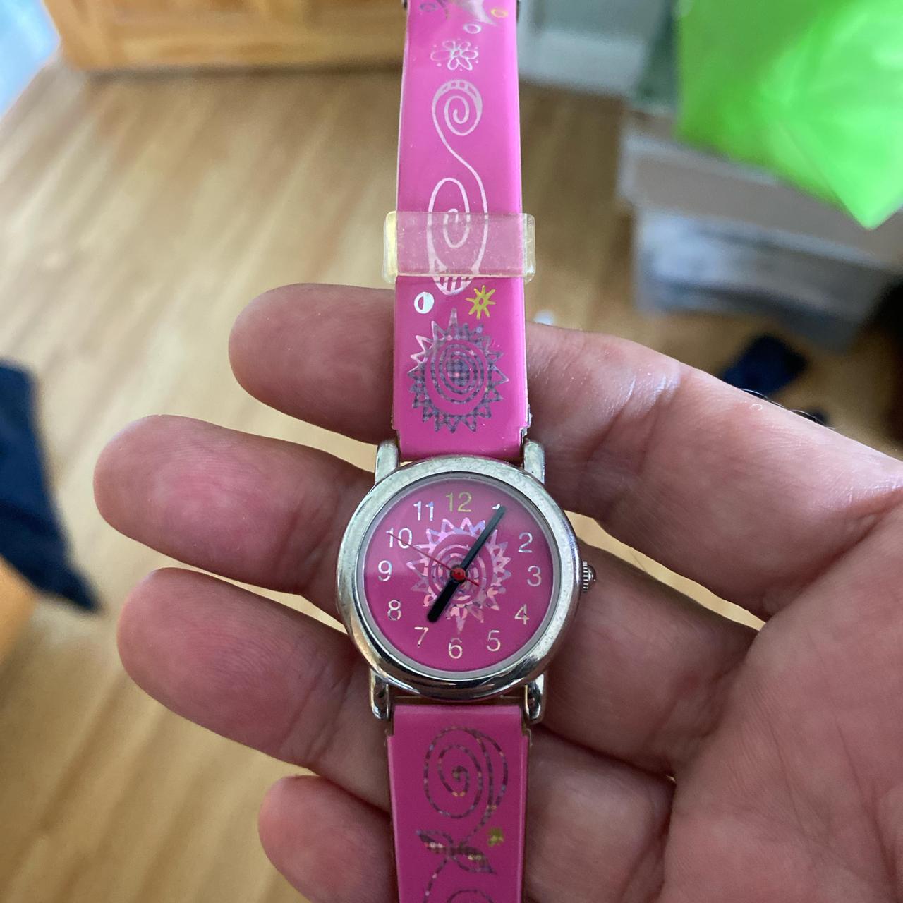 Kids quartz watch water resistant good working and... - Depop