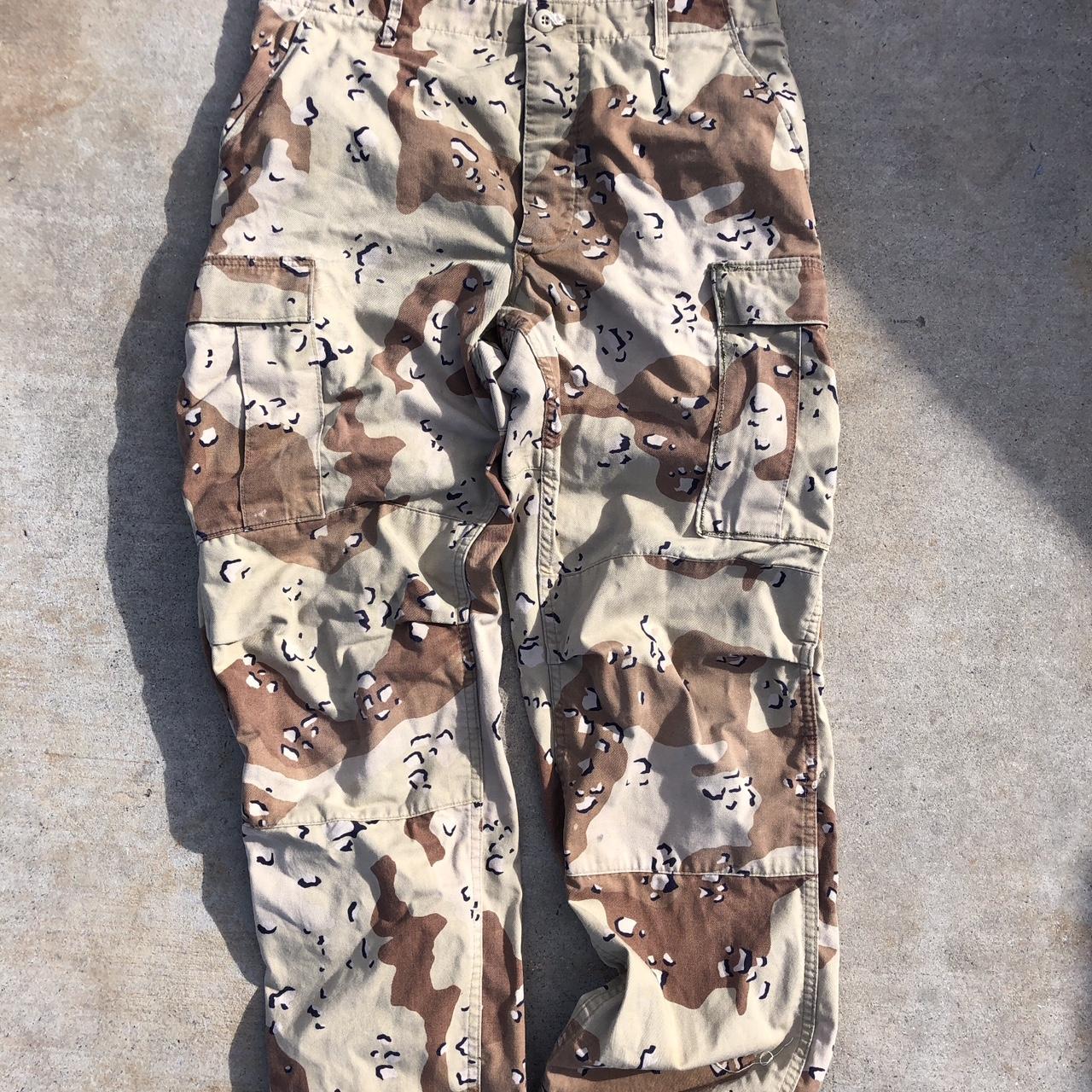 Real Camouflage army pants,waist 34-35 and length 30-32 - Depop