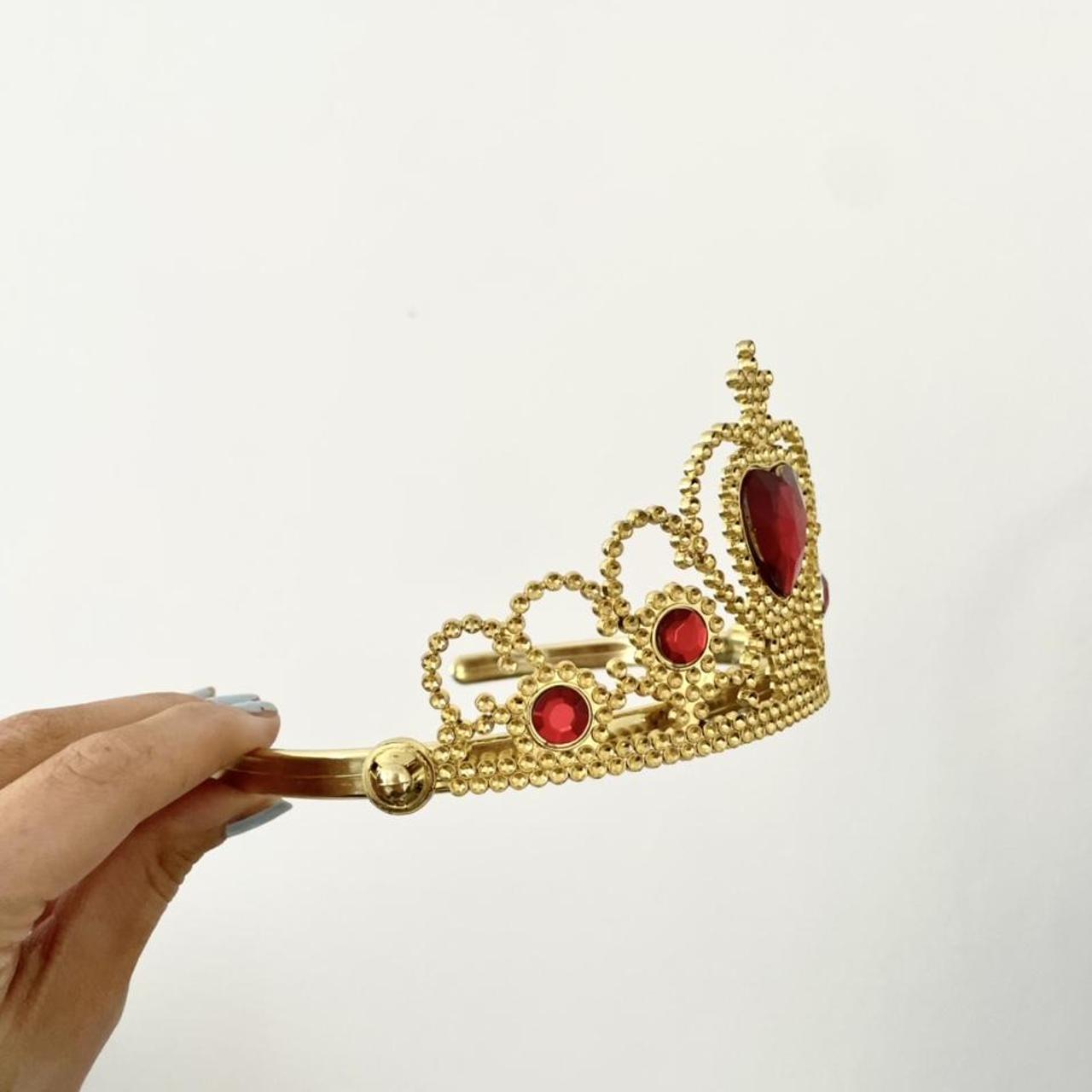 2x gold and red costume tiaras and wands All in... - Depop