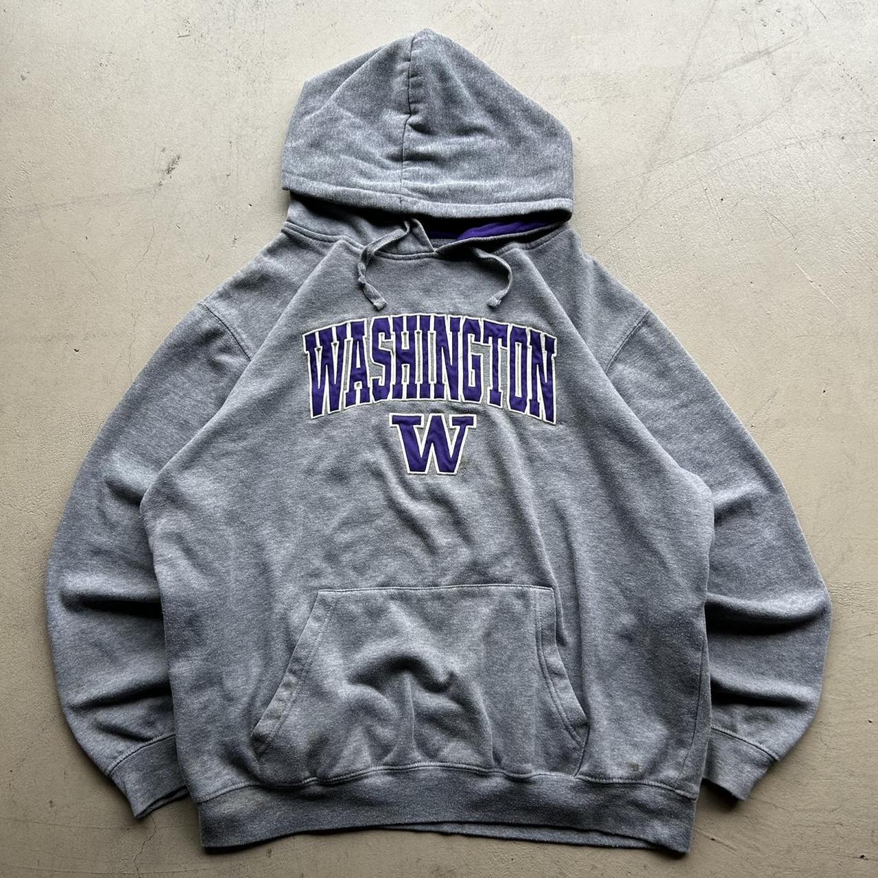 ‘UW’ college hoodie size : xxl nice embroidery... | Depop