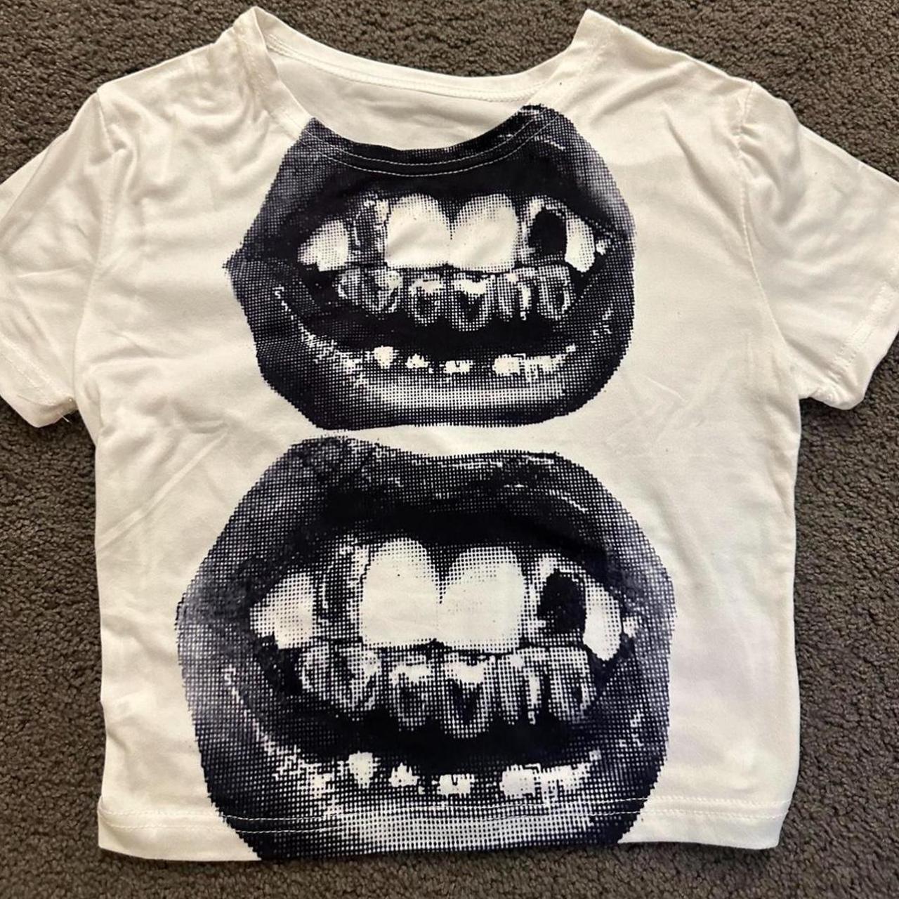 aesthetic cropped mouth tee trendy streetwear... - Depop