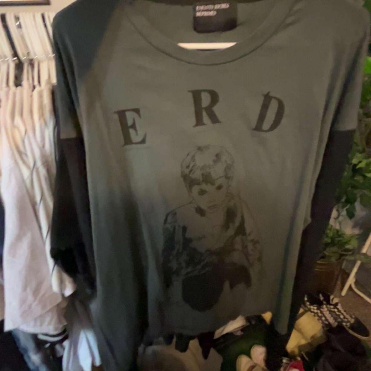ERD green and black graphic tee RARE 500+ - Depop