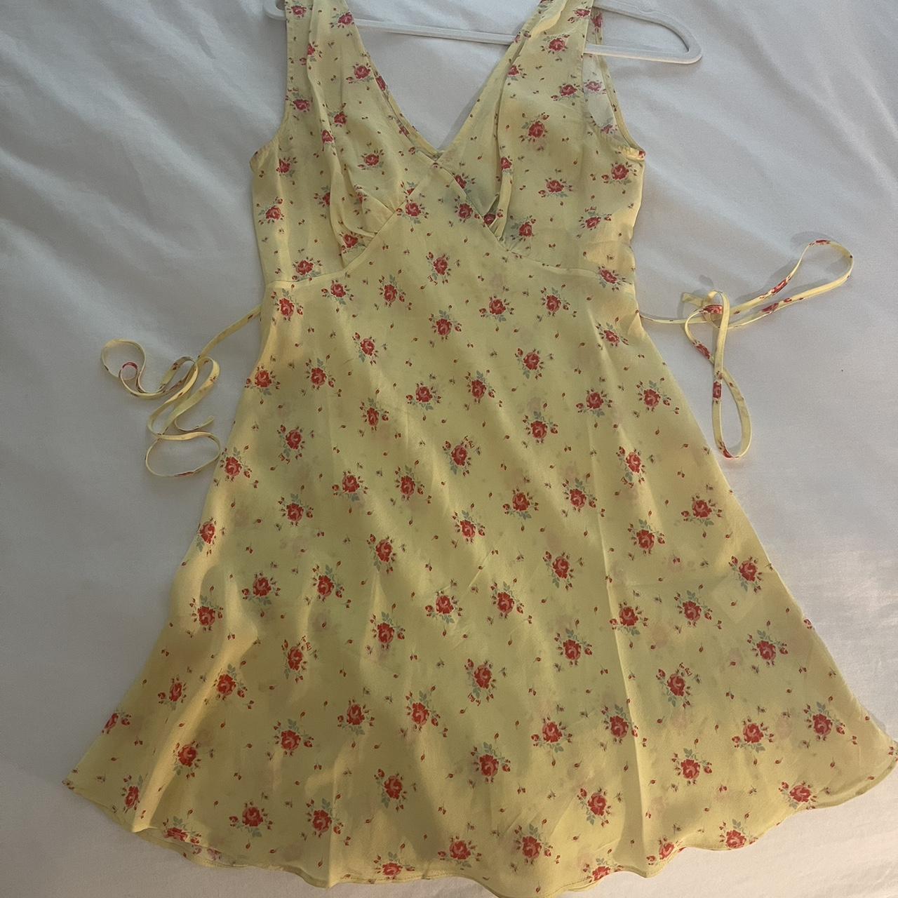 Réalisation Par Women's Yellow Dress | Depop