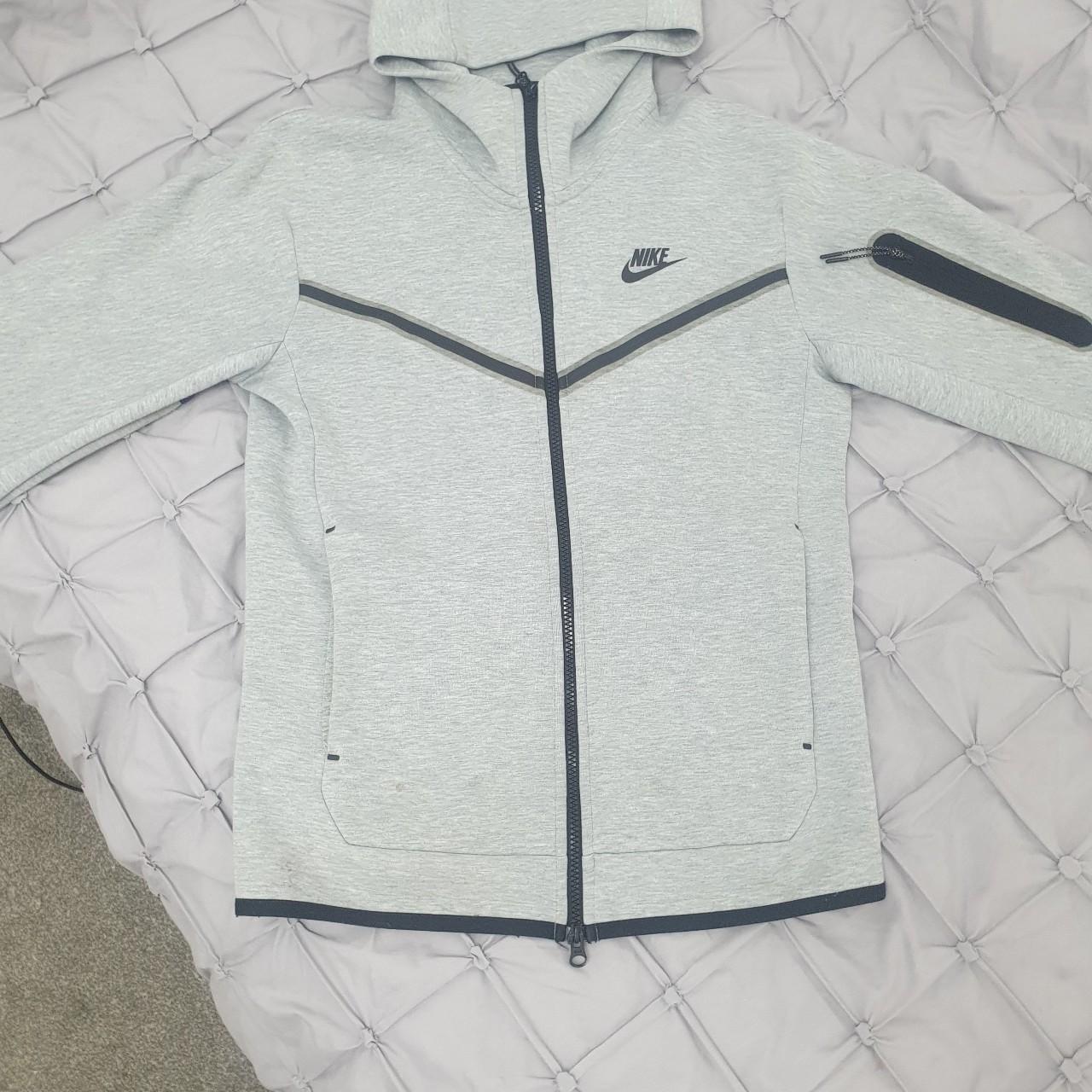 Nike Tech Fleece Grey Size : XS in Men's Don't... - Depop