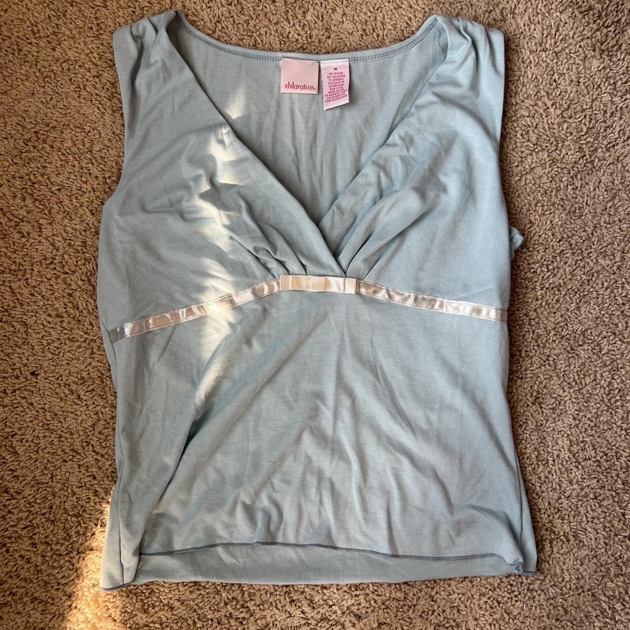 Early 2000s tank top with bow - Depop