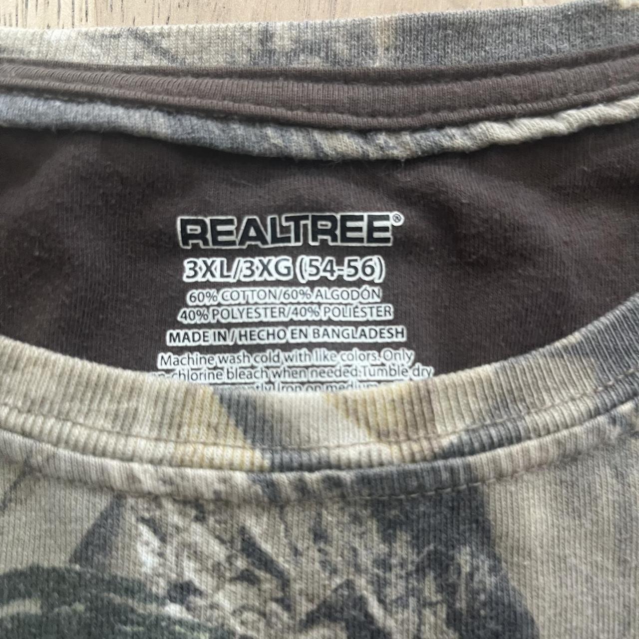 Real tree long sleeve. Perfect shape!🔥🔥🔥 - Depop